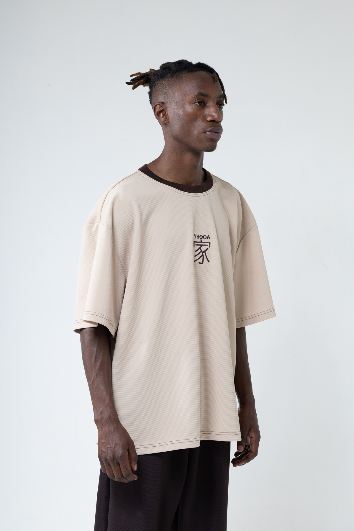 BEIGE AND BROWN HS DROP TEE – YHOOA